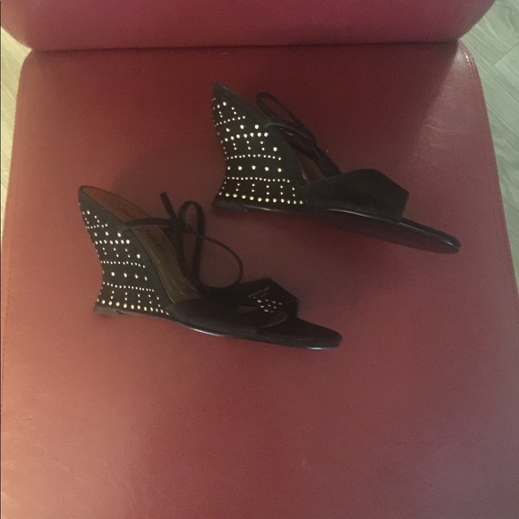 Colin Stuart | Shoes | Colin Stuart Tstrap Embellished Wedge Sandal ...